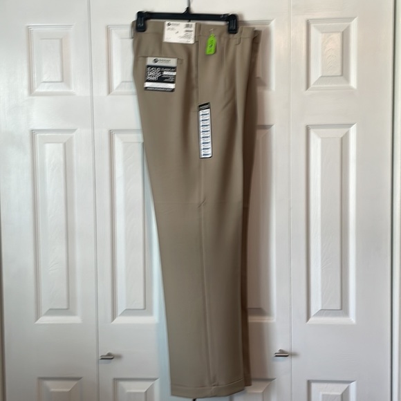 Haggar | Pants | Sand Colored Business Casual Dress Pant 34w32l New ...